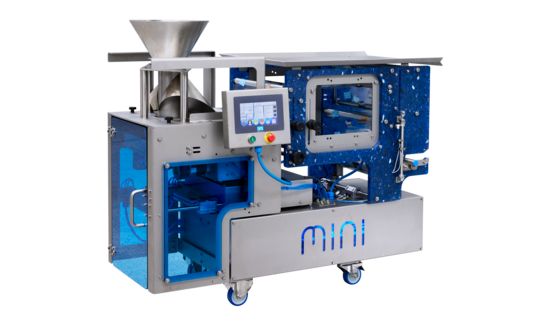 Packaging machines for food products for the production of tubular bags ...