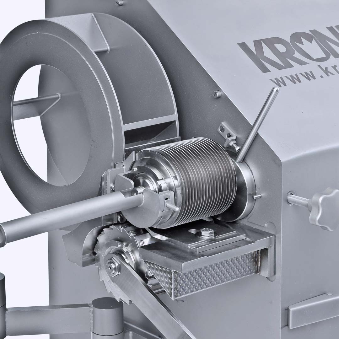 KUJ-V cube, strip & slice cutting machine | KRONEN GmbH